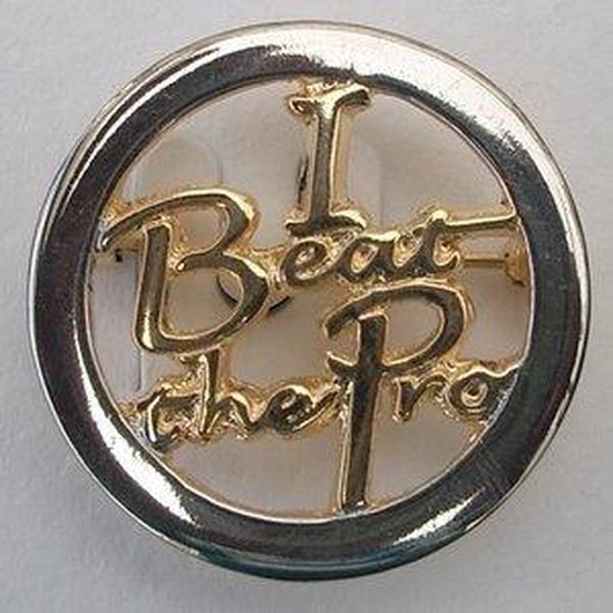 Tac-pin 'I BEAT THE PRO' | bol.com