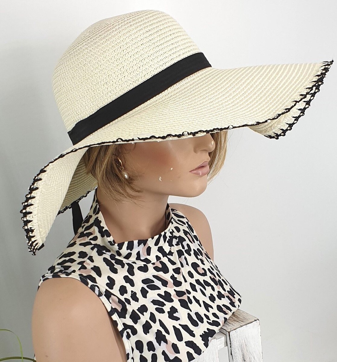 Elegante zomerhoed flaphoed strandhoed strohoed kleur naturel met ...