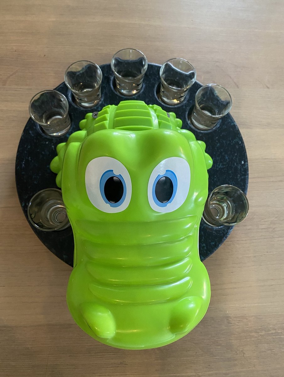 Shotjes krokodil GROOT gerecycled met 7 shotglaasjes | bol.com