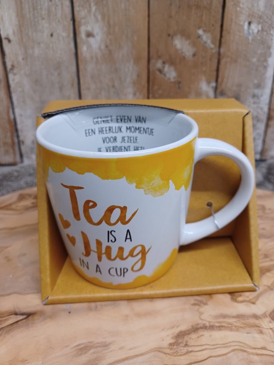 Tea is a hug in a cup | bol.com