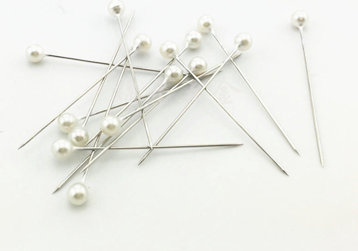 Parelspeld / Parel / Speld / Pushpin / Punaise / Pin / Prikbord / Naald ...