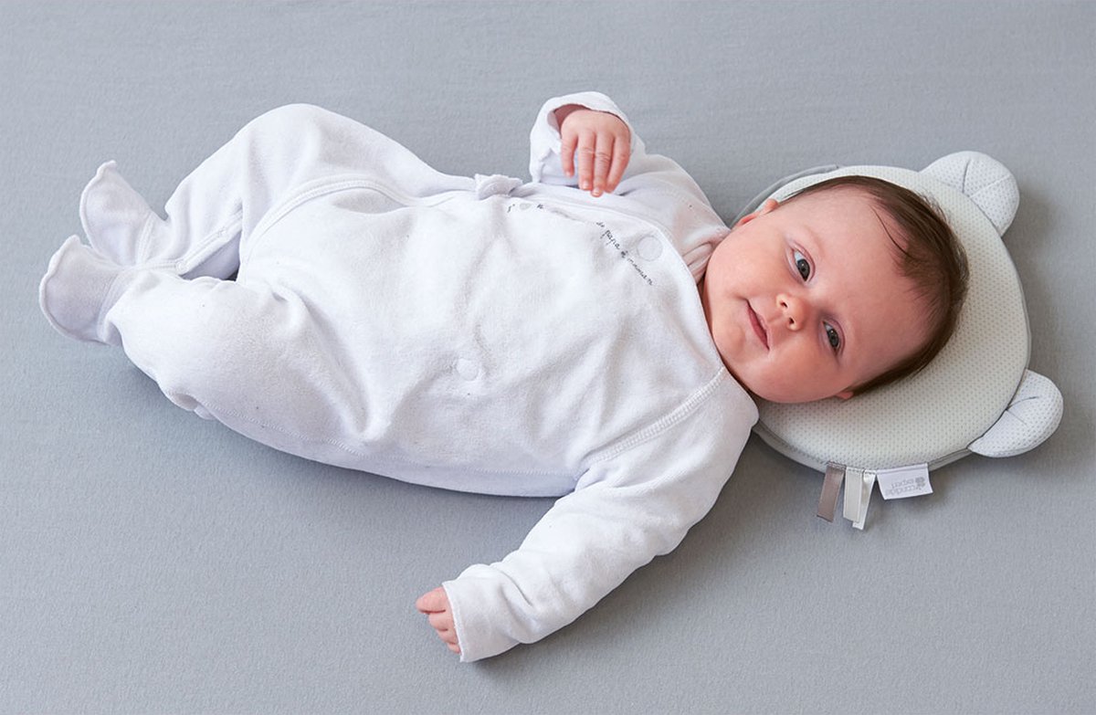 Candide - Baby Kussen - Plat hoofd - Petit Panda air+ - grijs | bol.com