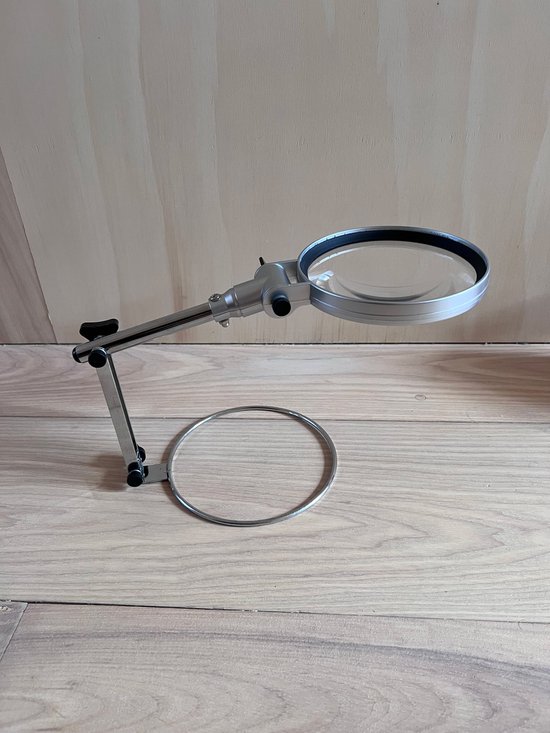 Loep - vergrootglas - Flexibele loep op tafelsokkel - Magnifier | bol