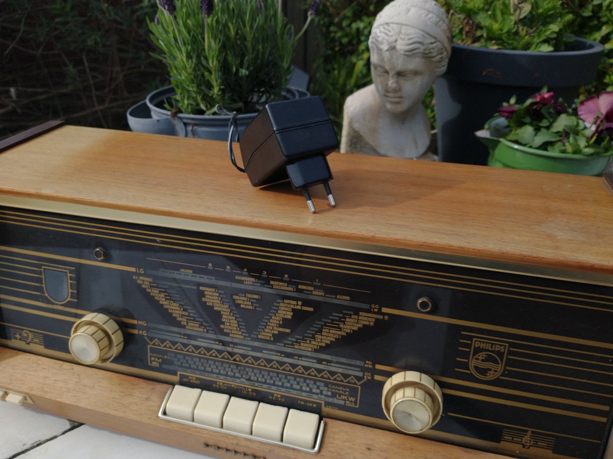 1962 Real Retro Bluetooth Vintage Buizenadio Philips B4X23A | bol.com