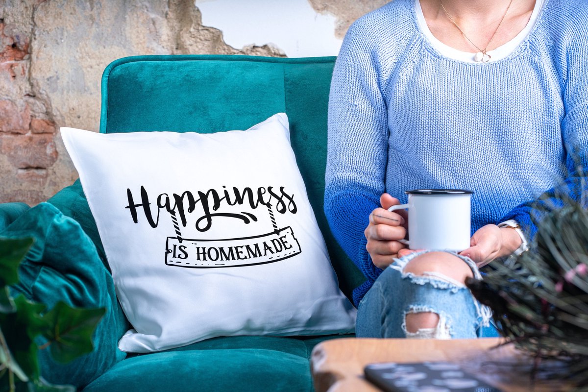 Kussen met tekst: Happiness is Homemade | Grappige Cadeaus | Grappig ...