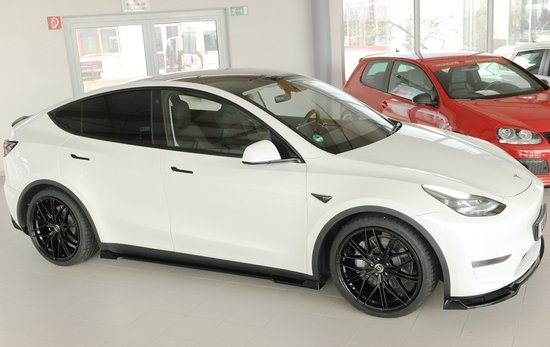 RIEGER - TESLA MODEL Y - PERFORMANCE FRONT LIP | bol