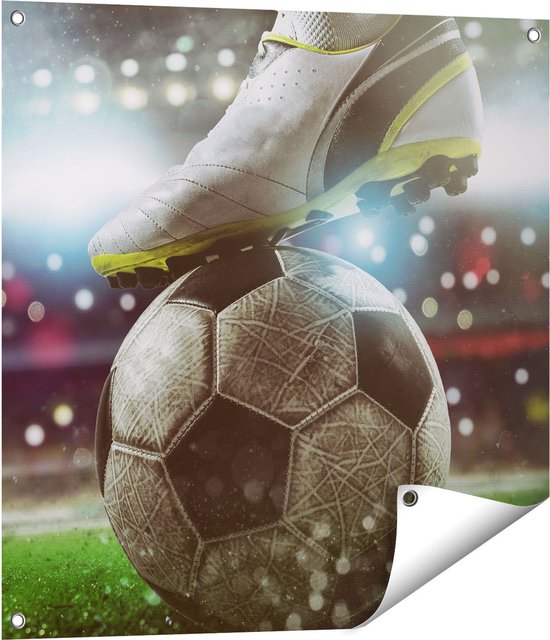 Gards Tuinposter Voetbal Aftrap met de Bal in het Stadion - 70x70 cm ...