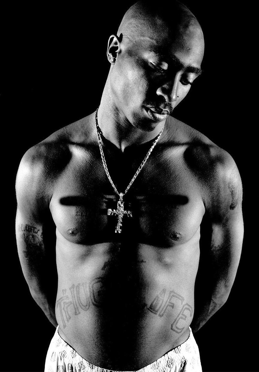 Tupac Shakur • Thug Life Canvas 90x60 cm • Foto print op Canvas ...