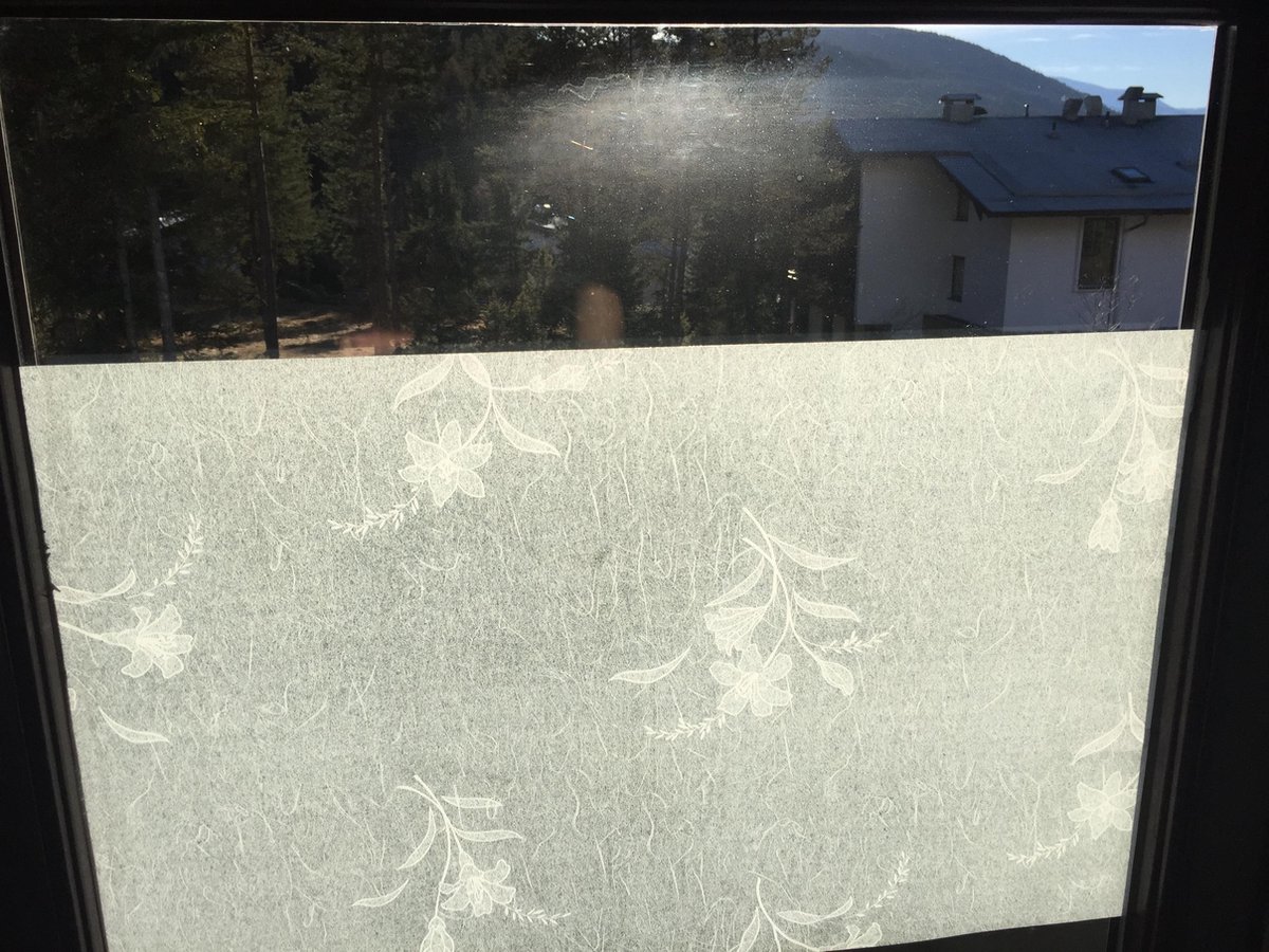 raamfolie met bloemen print| Decoratieve raamfolie | gebloemd design ...