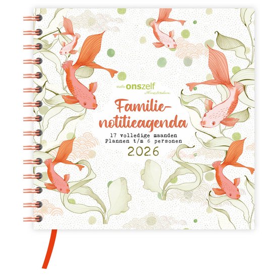 Studio Onszelf Familienotitieagenda 2025-2026 6-persoons 17-maands Koi ...