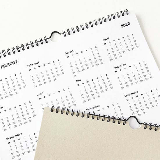 Liefz | Maandkalender 2025 | A4 Maandplanner | bol