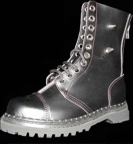 Demonia Cyclone-01 (US8=Mt40) | bol.com