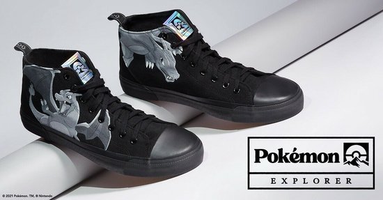 Akedo Pokemon Charizard Exclusive sneakers Limited Edition maat 42 ...