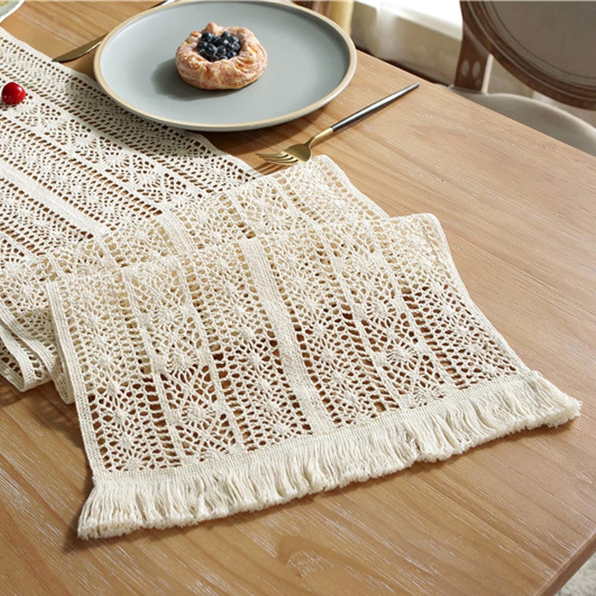 30 cm x 200 cm kwasten tafelloper, beige, macramé, tafelloper, boho, franjes,... | bol