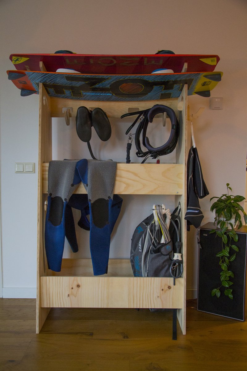 Kitesurf opberg rek - Kiteboard rack - Kitesurf materiaal kast - Surf ...