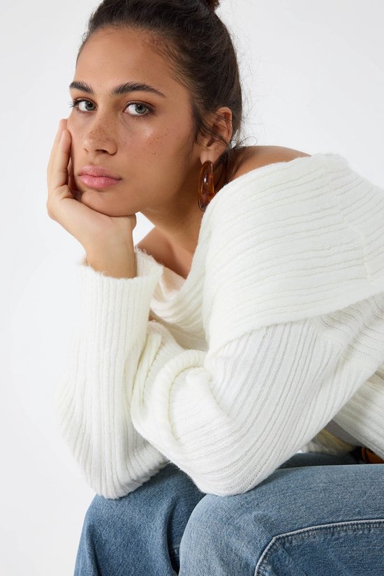 Boat Neck Knit Sweater | bol