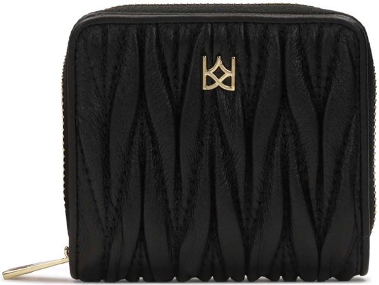 Small quilted leather wallet with fold-over flaps | bol