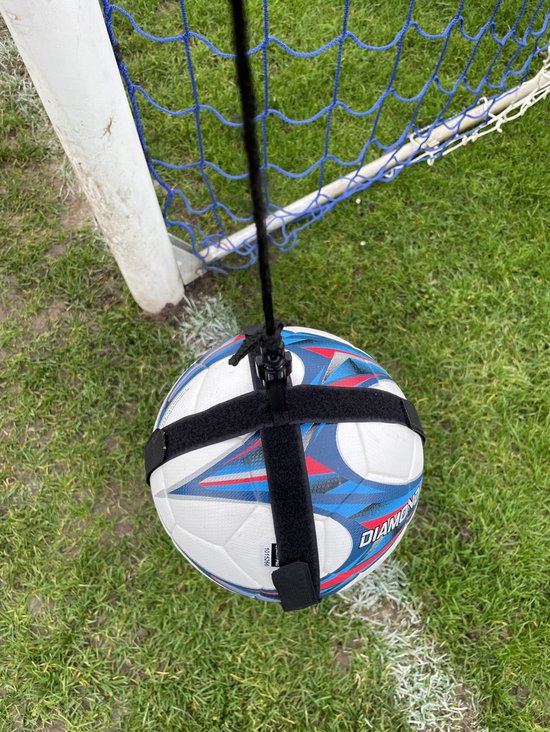 Kopbal Trainer Station - Trainingsmaterialen - Kopgalg - Kopbaloefening ...