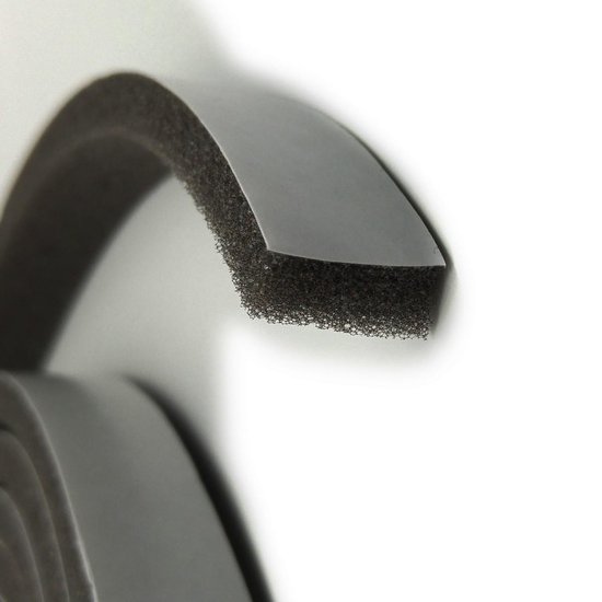 Tochtstrip foam, grijs/zwart 18 mm, 4 meter, op rol | bol