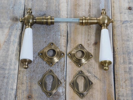 Set deurklinken met rozetten, 2 x deurdrukker, 2 jack en 2 rozetten ...