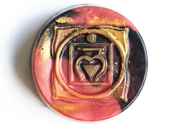 Chakra racine - Savon aux pierres précieuses au jaspe rouge | bol.com