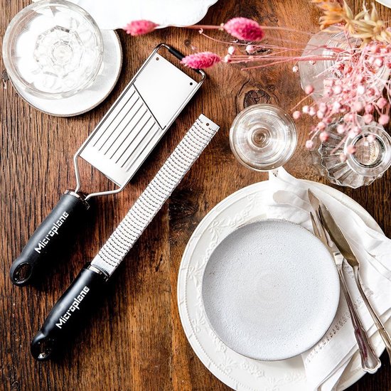 Microplane 2 Raspen + Handschoen Gourmet | bol