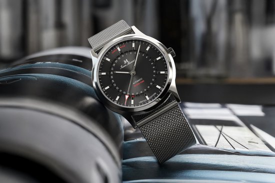 Jean Marcel Stealth - horloge - grijs - Milanese band zilver - 41 mm | bol