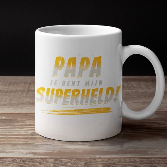 Vaderdag Cadeau Voor Man - Beker / Mok met tekst Papa Je Bent Mijn Superheld -... | bol