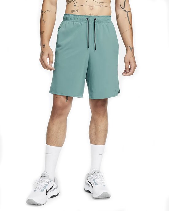 Nike Dri-Fit Unlimited sportshort heren marine | bol