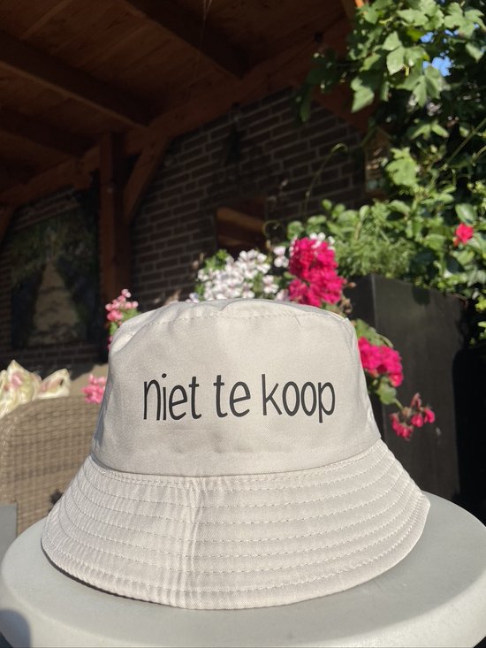 Bucket hat - met tekst " Nie te koop" - Beige - festival - hoedje ...