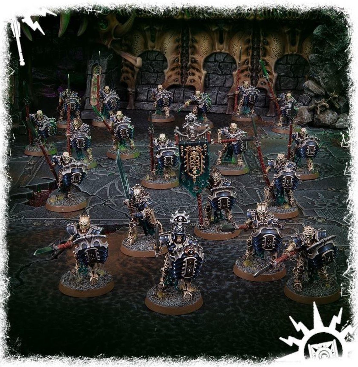 Warhammer Age of Sigmar Ossiarch Bonereapers Mortek Guard | bol