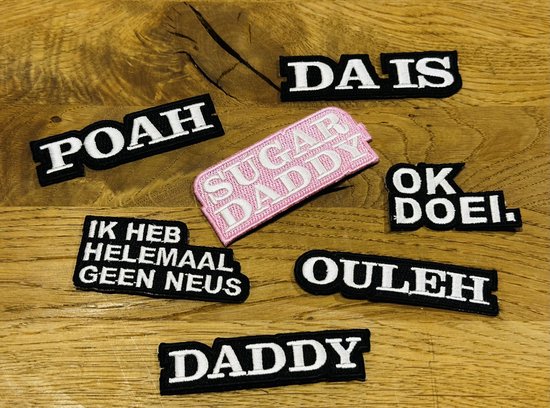 Carnaval badge tekst pakket | bol