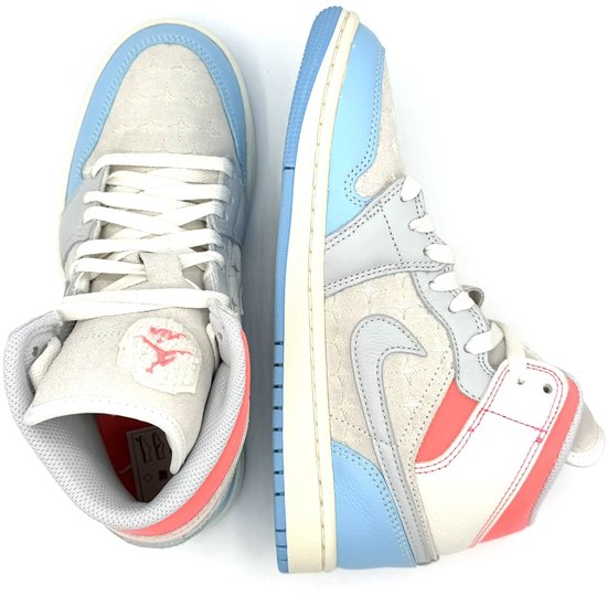 Nike Air Jordan 1 Mid 'Hot Lava' Limited Edition- Sneakers Dames- Maat ...