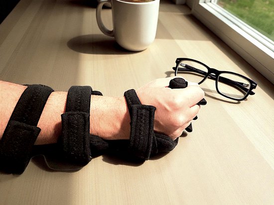 Polsbrace, rust brace, carpal tunnel, Brace, pols steun, pols spalk ...