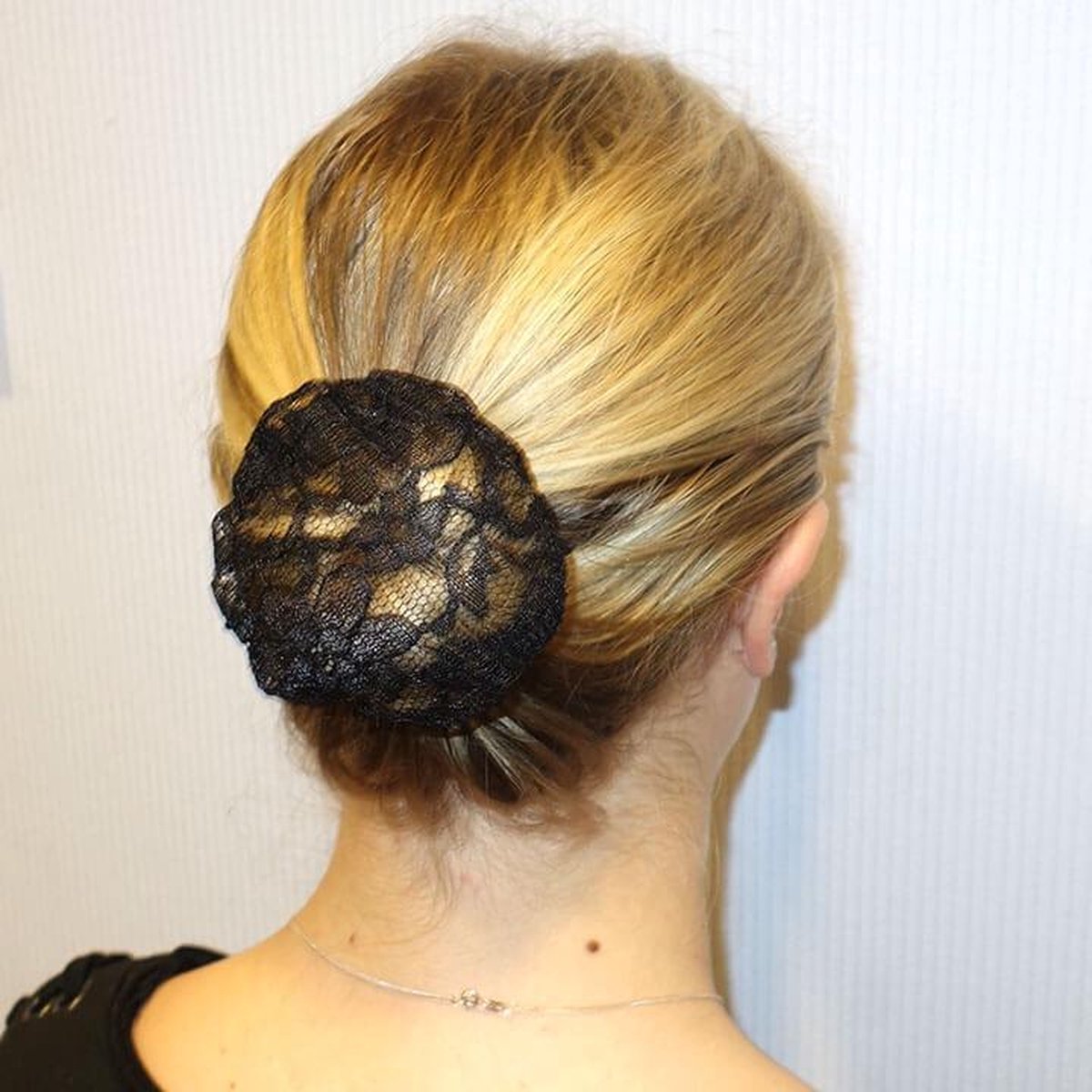 Haarnetje met Bloemenmotief voor Paardrijden / Dressuur | bol