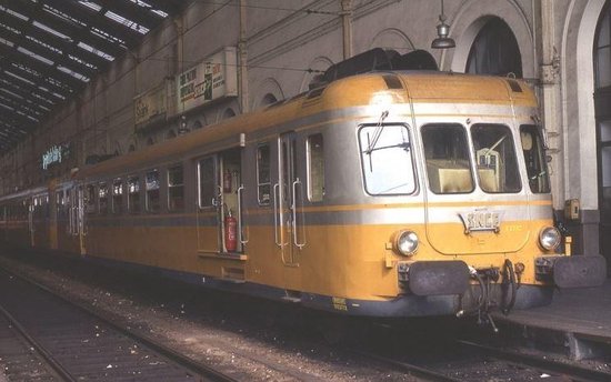 Jouef - Sncf 2-unit Railcar Class X2700 Orange/silver Iv Dcc-s - JOU ...