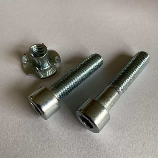 Inbusbouten M10 verzinkt - 5 x 40mm - 5 x 50mm - 10 inslagmoeren M10 ...