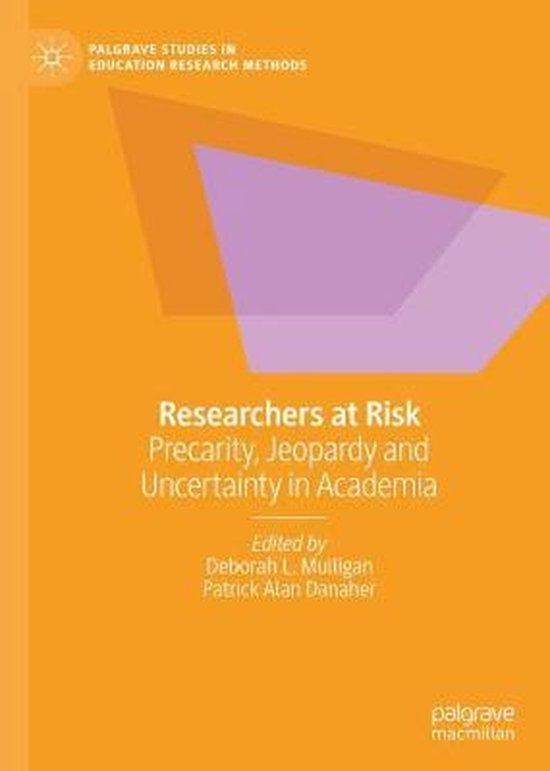 Researchers at Risk | 9783030538569 | Boeken | bol.com