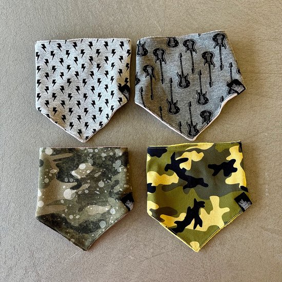 TOO MANY BUNNIES - ARMY GIRLS - Kwijlsjaaljes voor baby's - Set van 4 ...