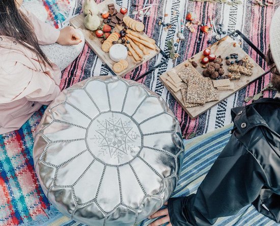 Marokkaanse Poef - Zilver - Poef Rond - Gevuld geleverd - PU leer | bol