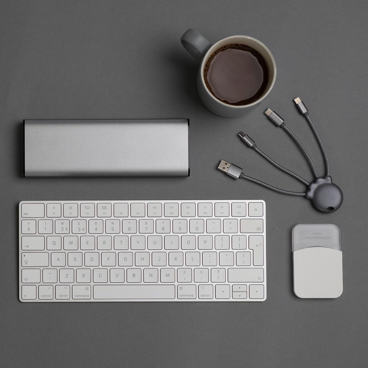 Xoopar iLo Hub Mini 2598-BK | bol.com