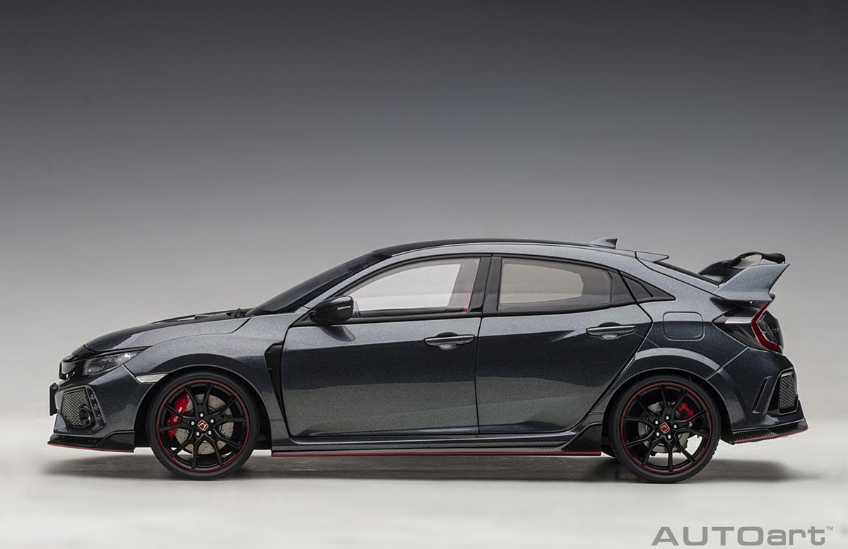 Honda Civic Type R (FK8) - 2018, Polished metal - AutoArt 1/18 | bol.com
