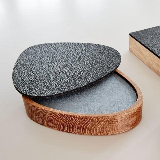 LIND DNA Wood Box & Lid Curve Oak Nature/Bull Black | bol.com