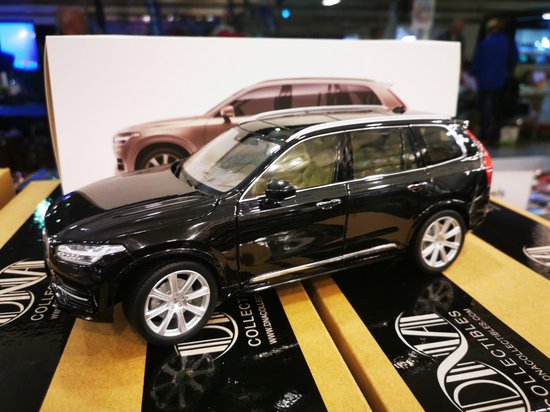 Volvo XC90 2016 Zwart 1-18 Paudi Models | bol