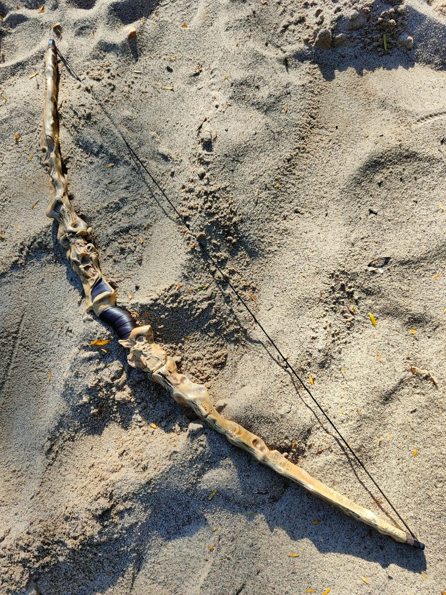 Larpcenter.nl - Bone Bow - Sinterklaas cadeau - boog - LARP - 25 pond ...