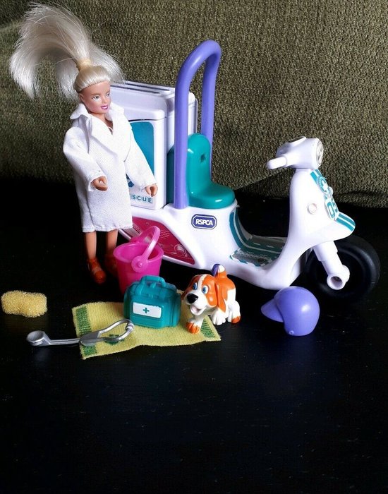 Goliath dieren hospital Scooter - VINTAGE Animal Hospital Scooter ...