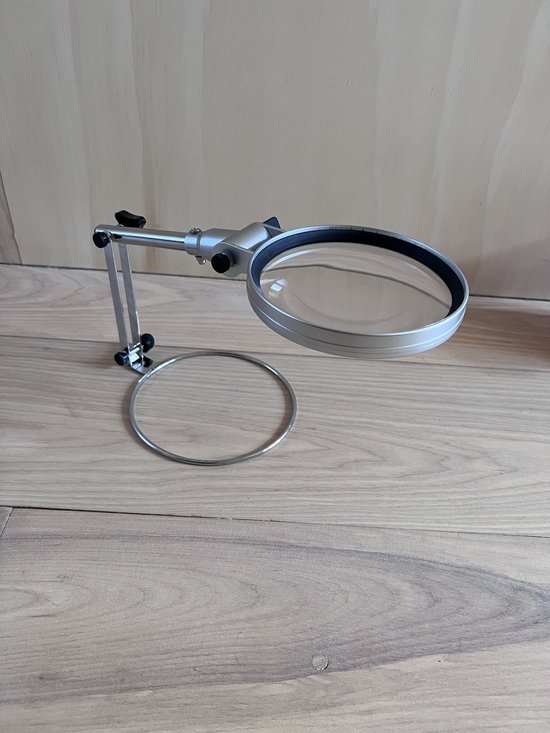 Loep - vergrootglas - Flexibele loep op tafelsokkel - Magnifier | bol
