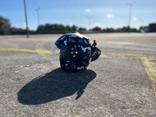 Helmstickers - Shark helm - Boxer helm - Camo - Grijs & Wit - Piaggio ...