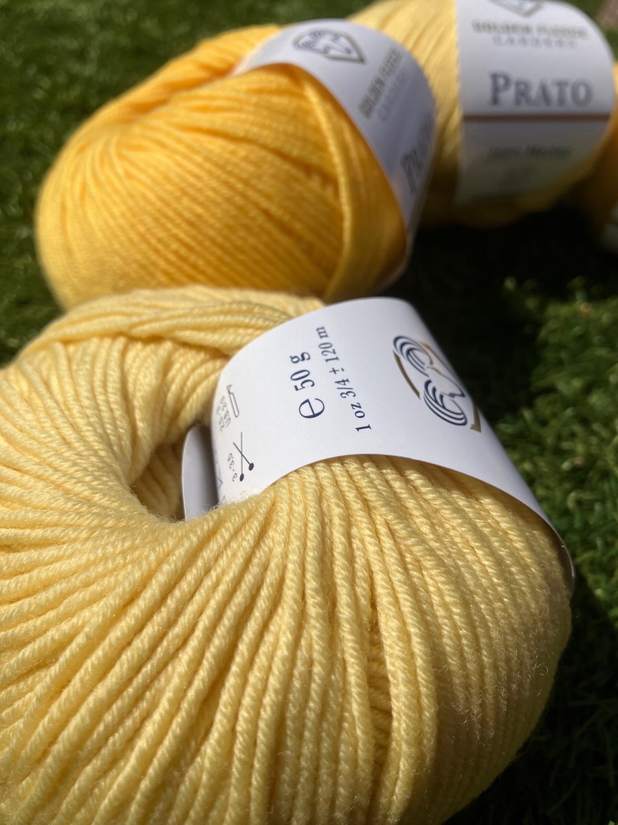 5 bollen breiwol Gras groen - 100% merino wol - Golden Fleece yarns ...