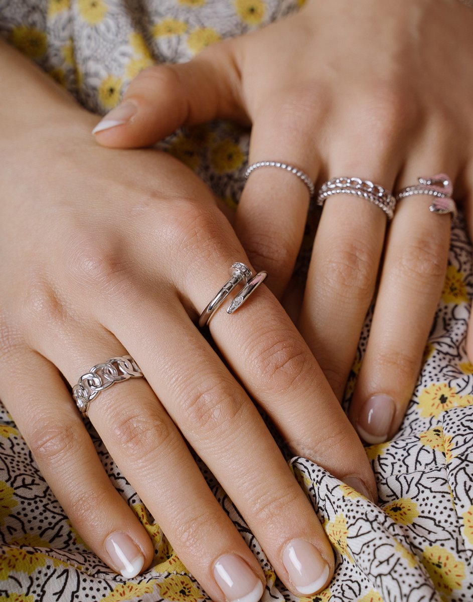 Glow Adora - Ring - Dubbele Schakelpatroon - Zilver | bol.com